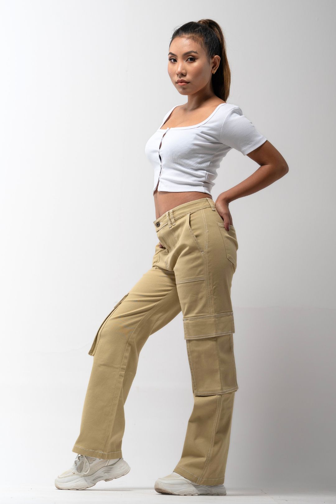 Women’s Beige Cargo Pants – Ash & Ray